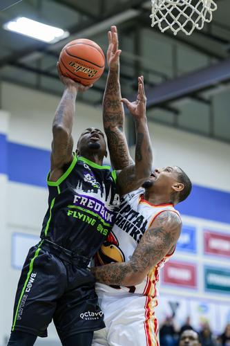 Flying Cows beat Capital Seahawks in season-opener | Professional: All ...