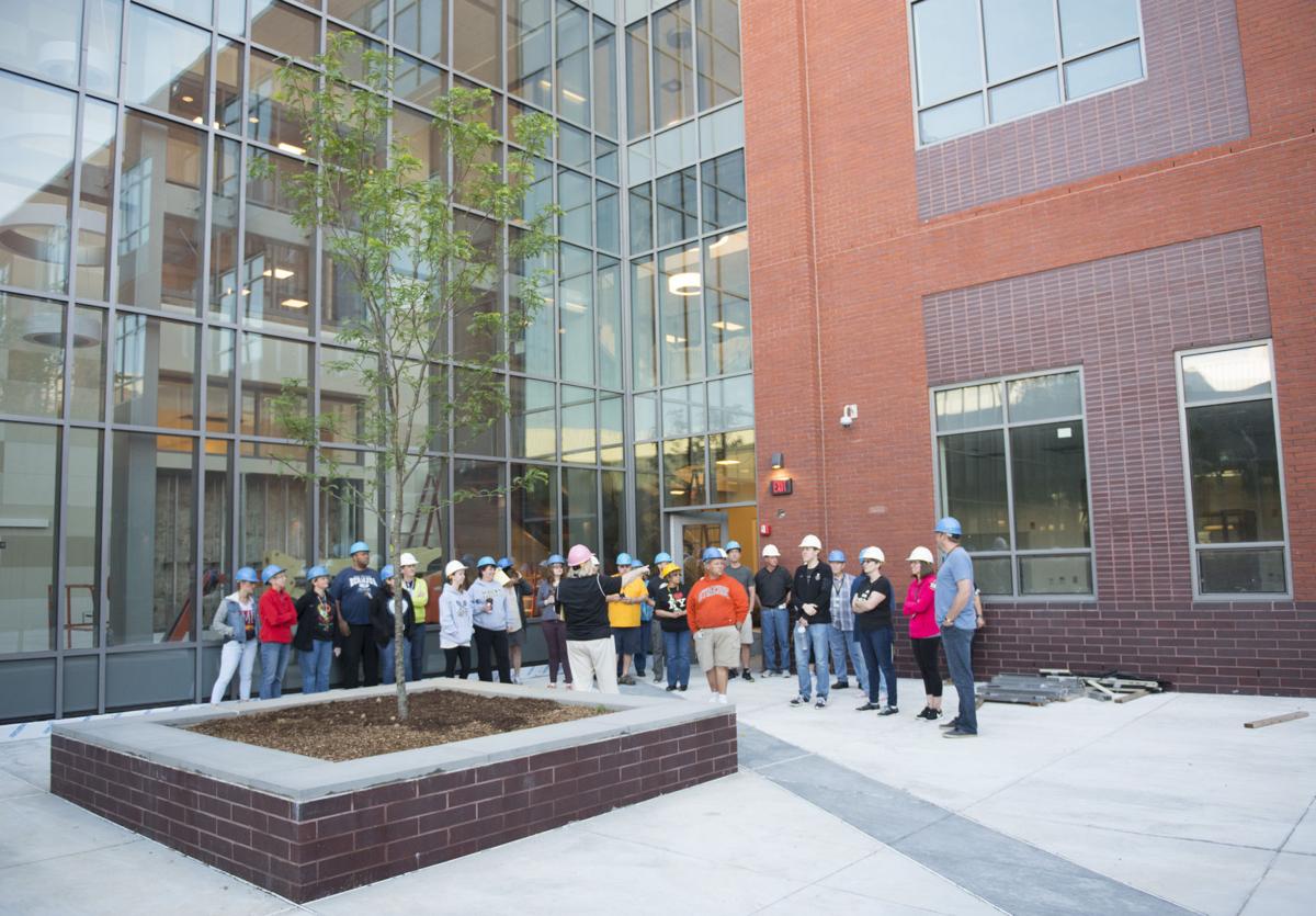 Tour of new Frederick High School leaves teachers 'starry-eyed ...