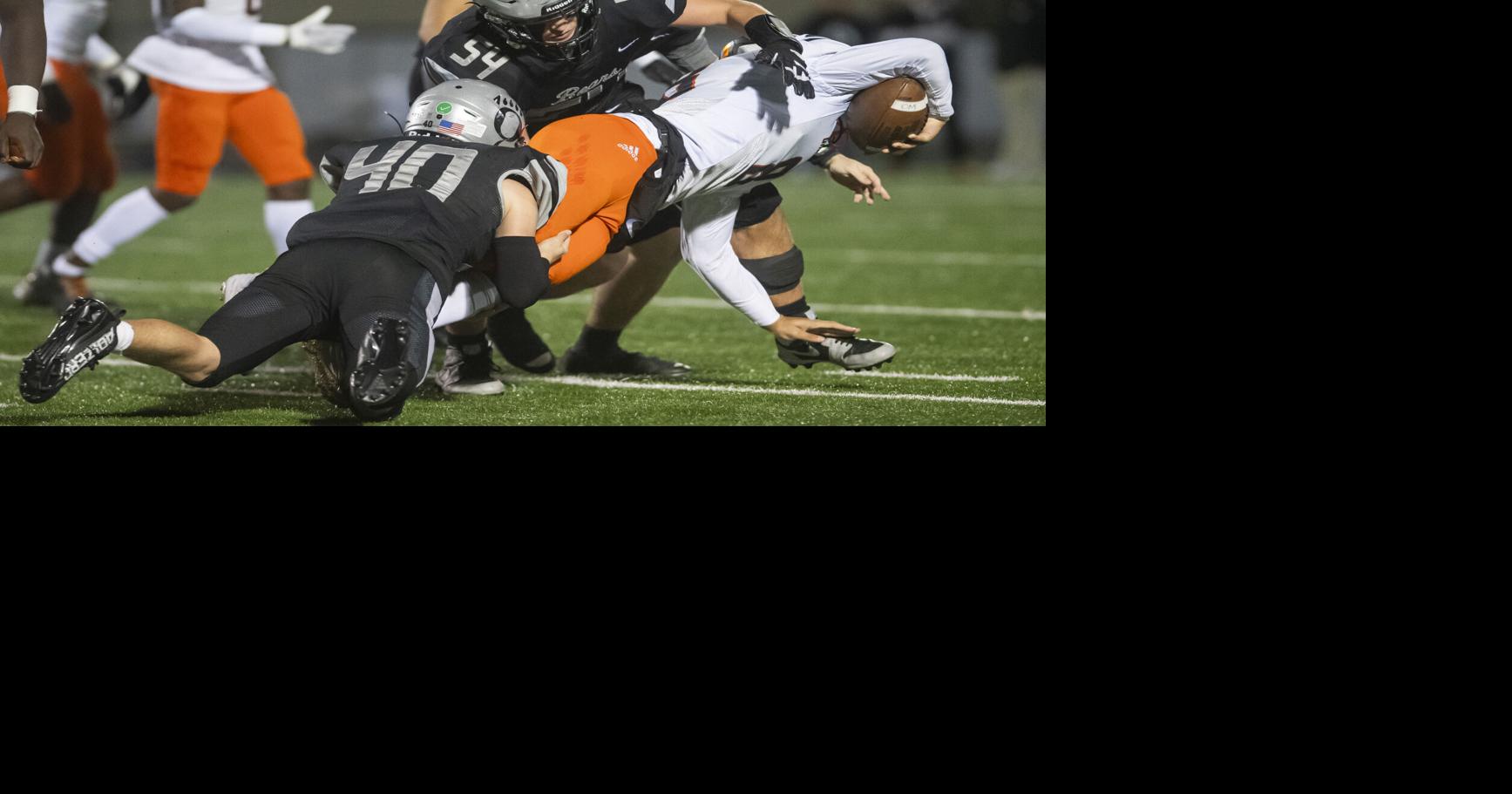 DeWaal's impact plays help send Oakdale football rolling into 3A state ...