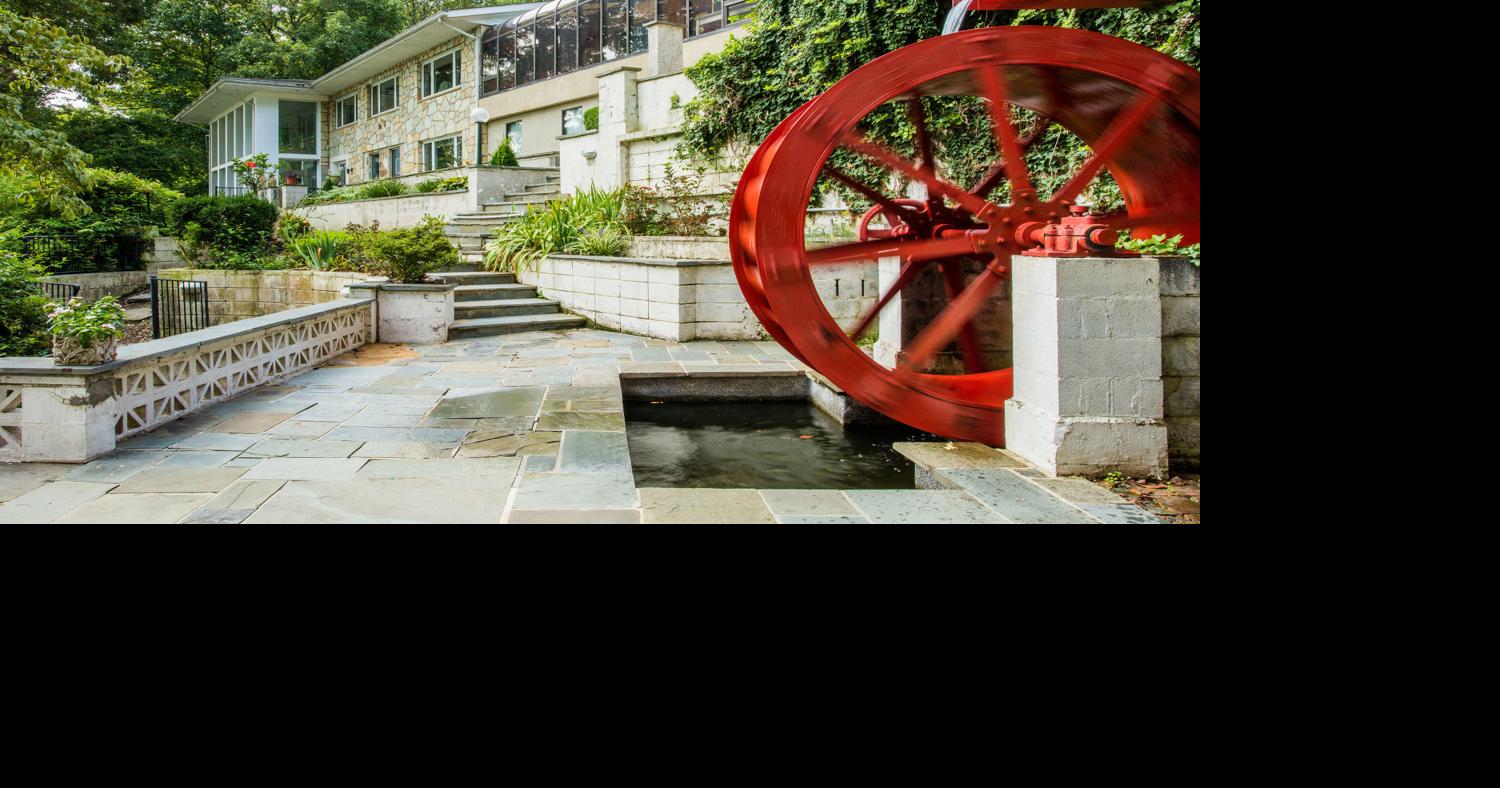 This Cold War-era house is a gem with a storied past | Printview ...