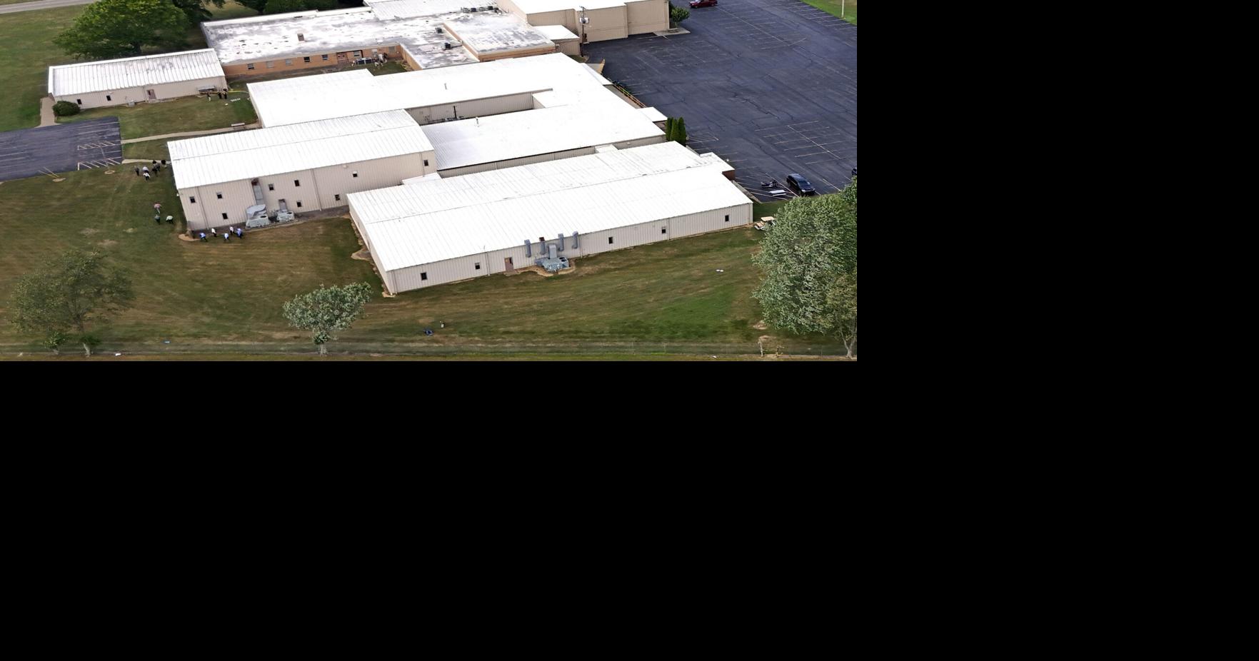 Police snipers were inside building as Trump rally shooter fired from ...