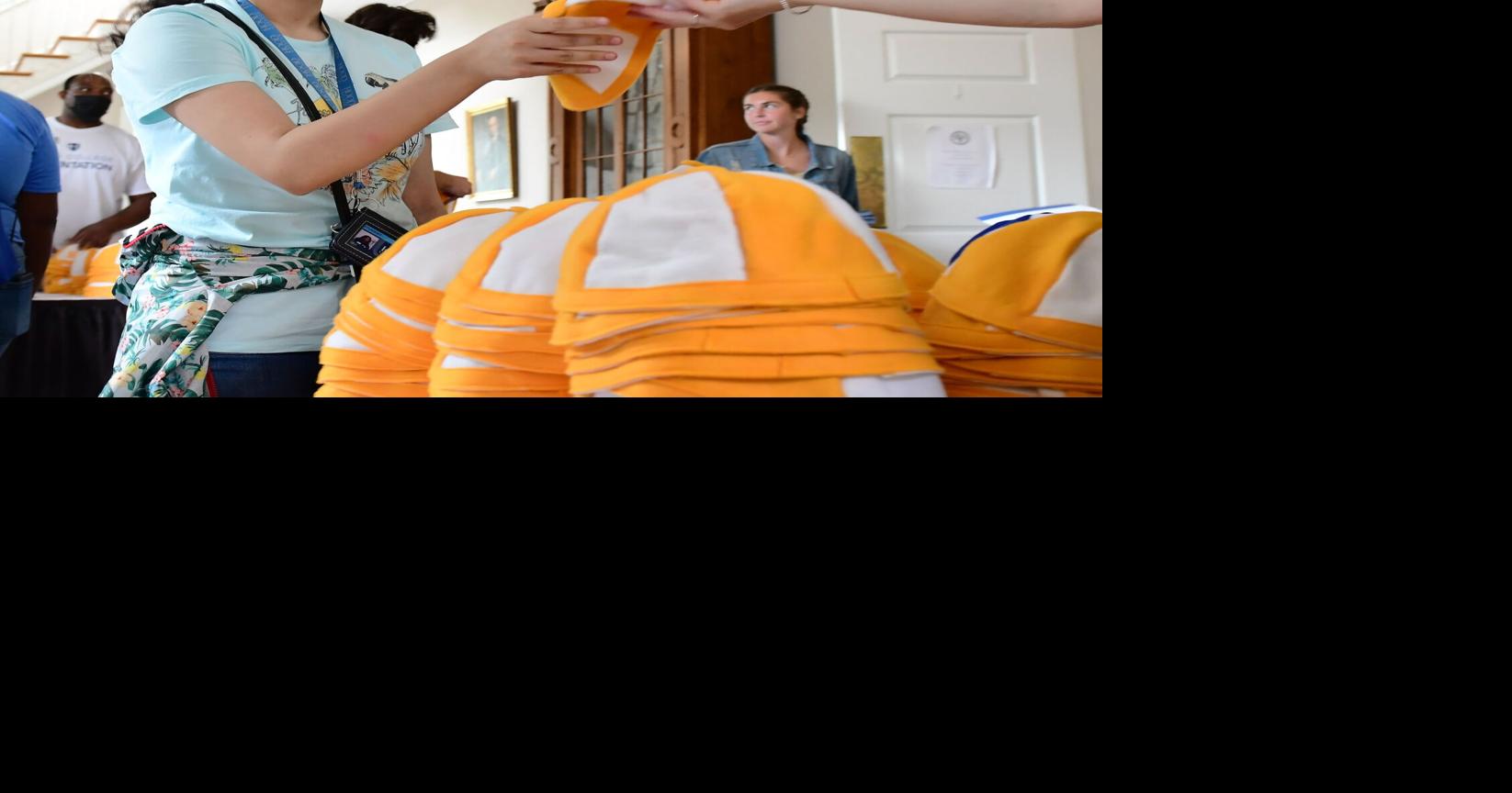 Hood College 'dinks' incoming class of 2026, welcomes students to college | Hood ...