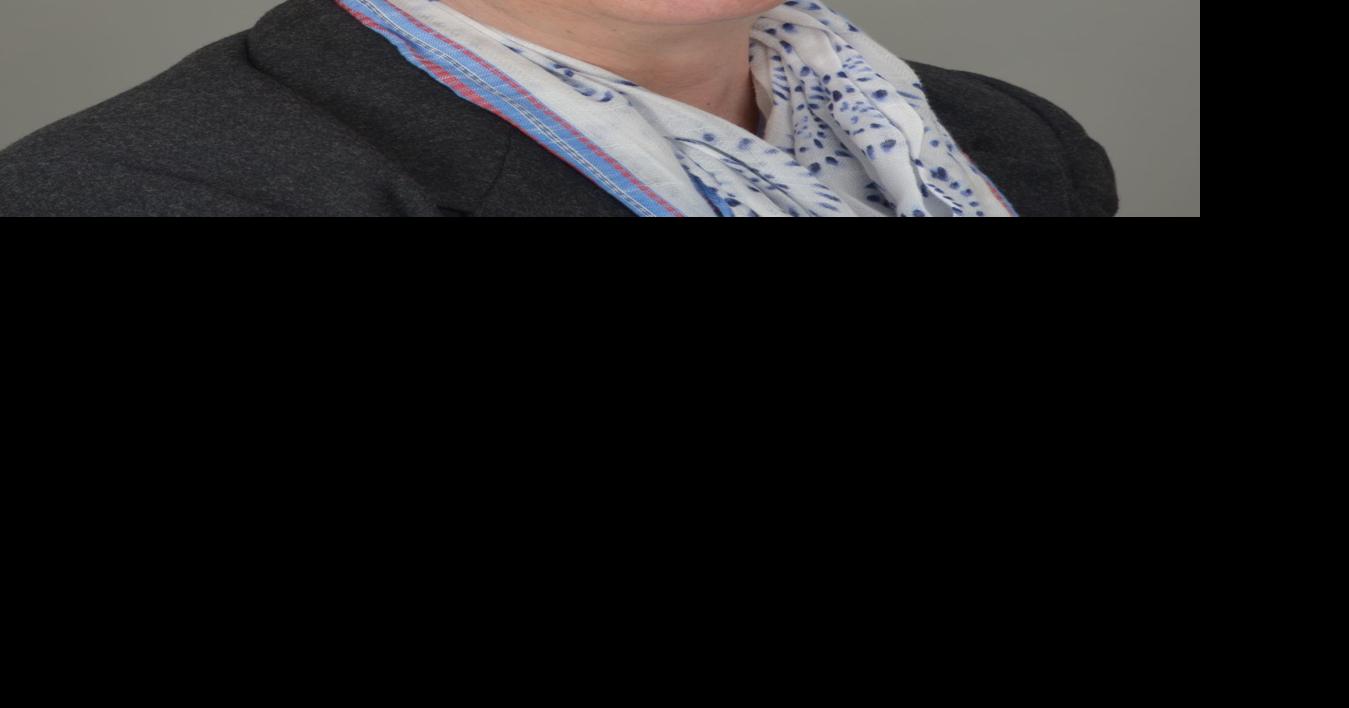 Retired Hood professor wins award, scholarship established in her name ...