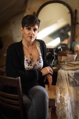 New Market author reinvents the classic Holly Hobbie into a horror icon ...