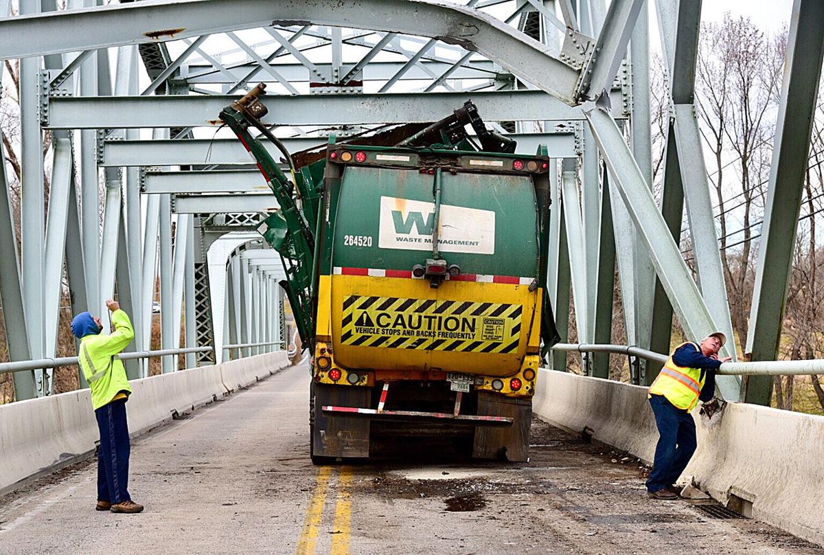 Md. 355 bridge repair could take up to 60 days, officials say ...