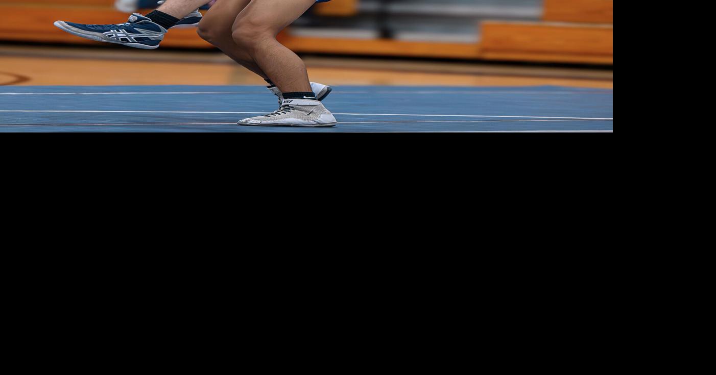 Timely Comeback: Tortolani, Lancers rally past Urbana in wrestling ...