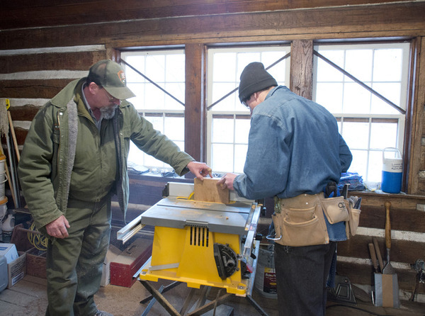 Amish volunteers assist with cabin restoration | Lifestyle ...