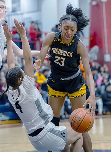 Frederick High girls persevere, beat Oakdale for CMC title in a ...