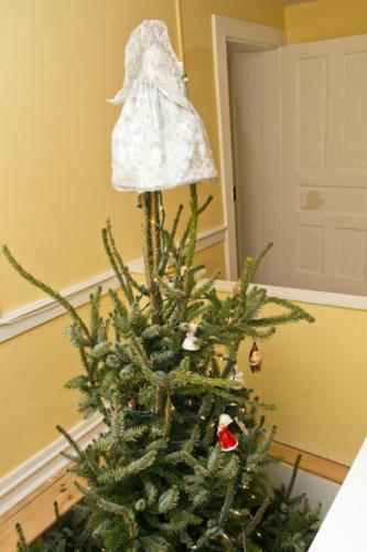 16-foot tree makes for special Christmas | Bulletin | fredericknewspost.com