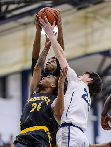 Photos: Class 4A West Region Semi-Final/ Urbana-Frederick Basketball ...