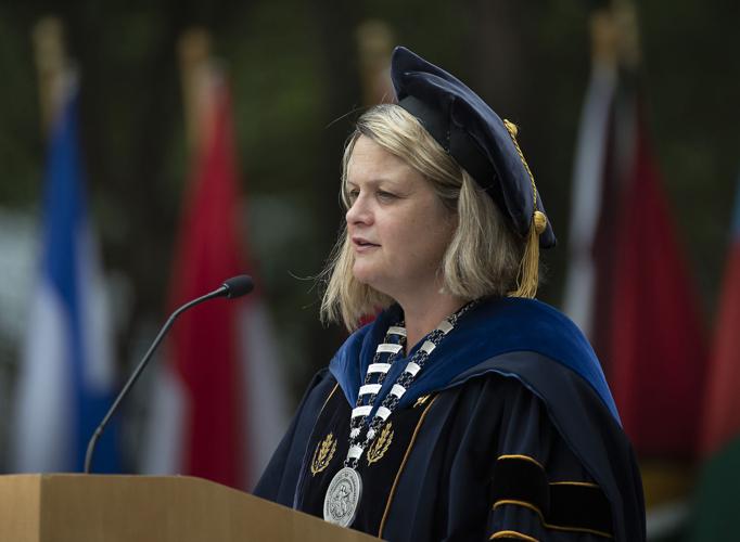 Hood College welcomes largest-ever incoming class at convocation | Hood ...