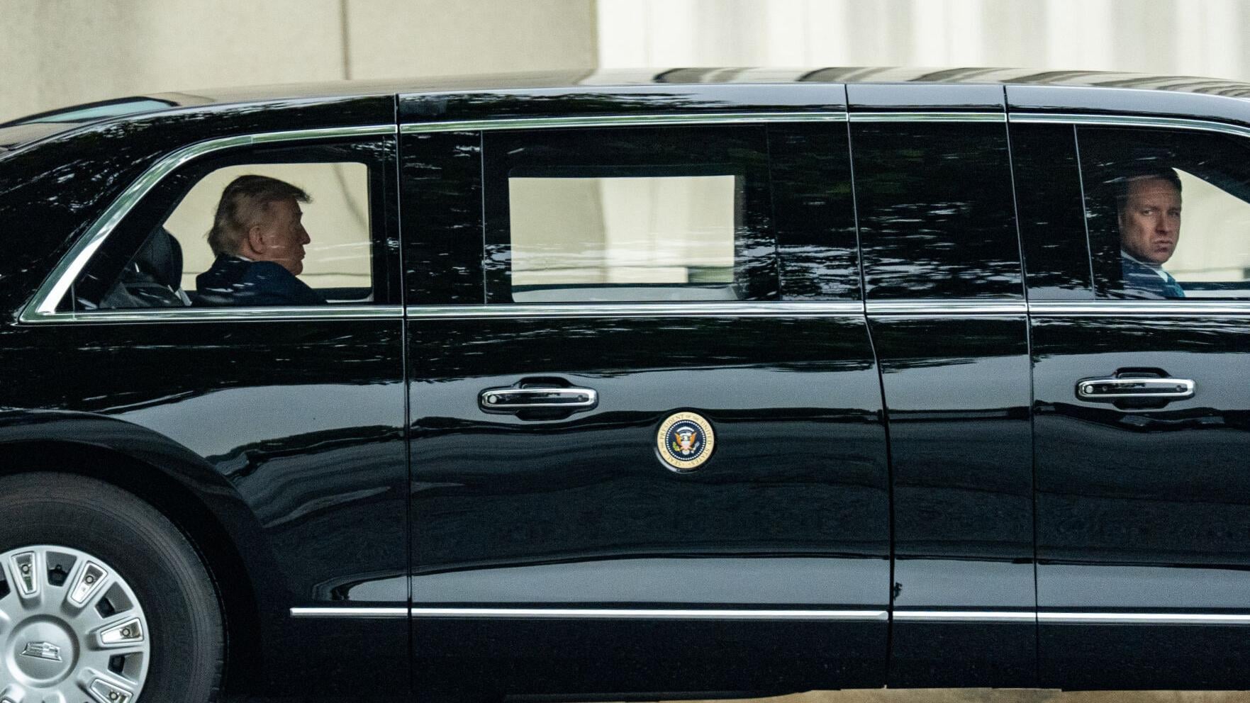Trump wraps up 3-hour medical visit to Walter Reed and declares ...