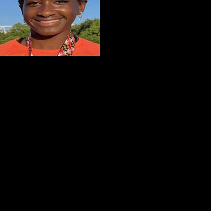 Hawks’ Amefia sheds nerves, triple jumps to state gold as one of 6 ...