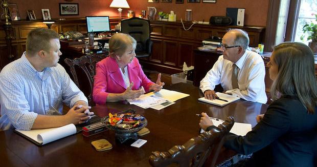 Frederick mayor opens his doors to visitors | Politics & government ...