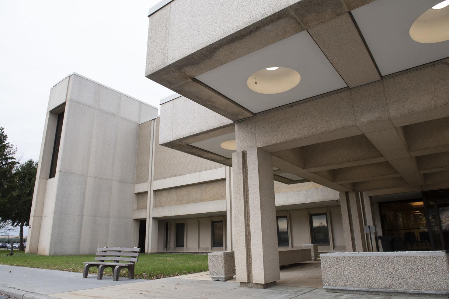 Operations at USAMRIID lab on Fort Detrick to resume on limited basis ...