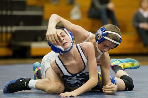 Hawks throwing their weight around | Sports | fredericknewspost.com