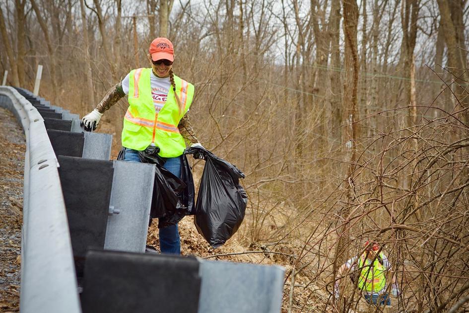 Road cleanup brings alumni together | Travel And Outdoors ...