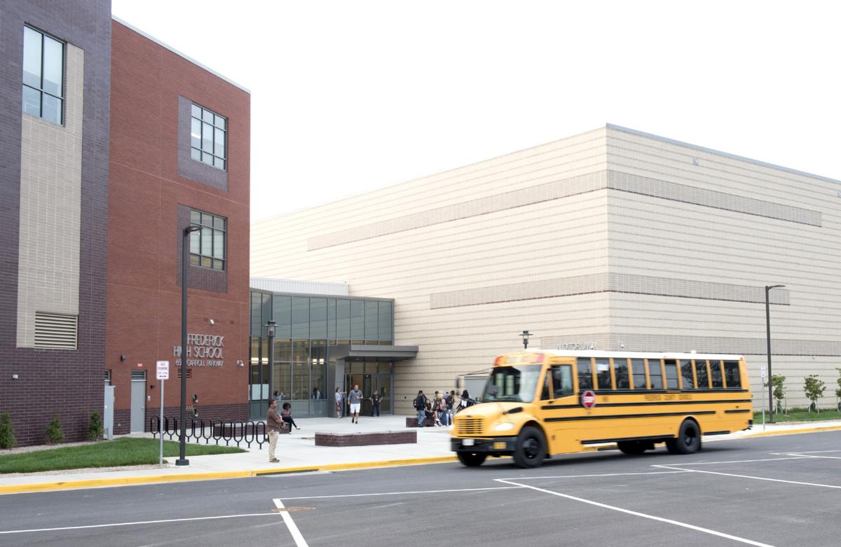 Photo gallery - Frederick High School new school opens ...