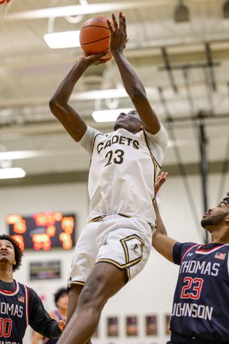 Photos: Class 4A West Region Final / Frederick-Thomas Johnson ...