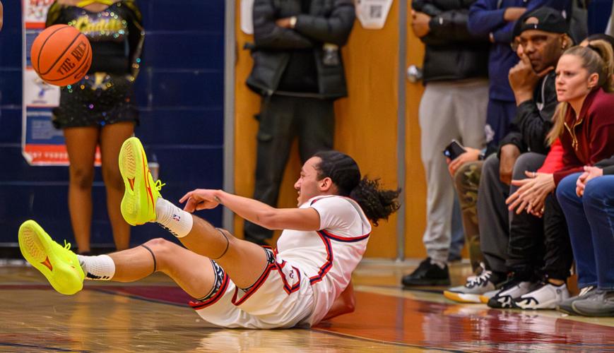 Photos: Thomas Johnson vs. Frederick Boys Basketball | High School Sports | fredericknewspost.com