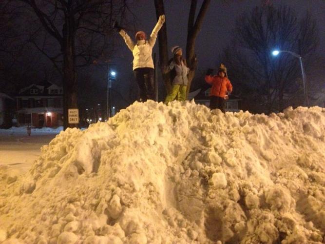 Your photos — Snow falling on Frederick | | fredericknewspost.com