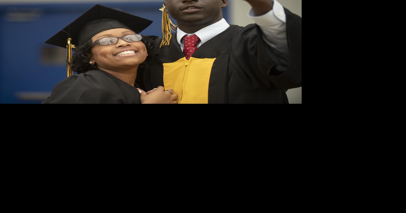 Photos: Frederick High Graduation 2018 | | fredericknewspost.com
