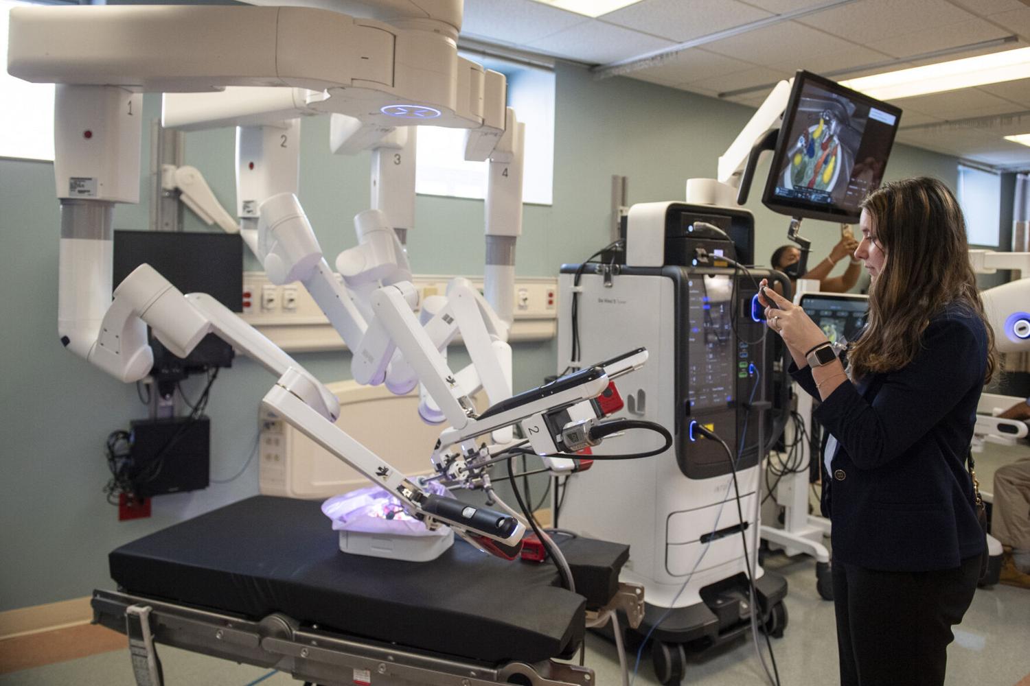 Frederick Health debuts da Vinci 5, its latest robotic-assisted surgery ...
