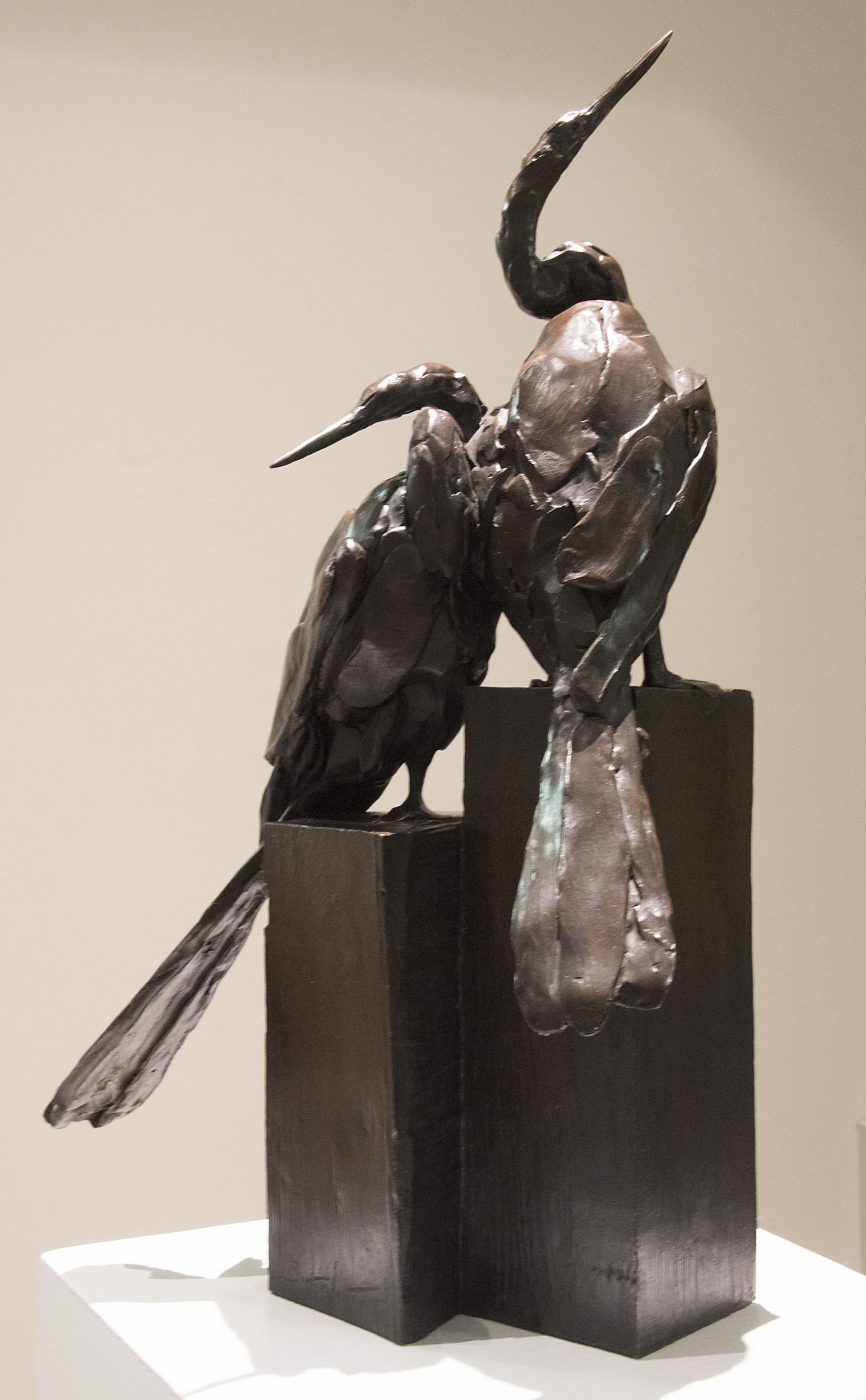 Wildlife sculptor Bart Walter creates memories through clay | Visual ...