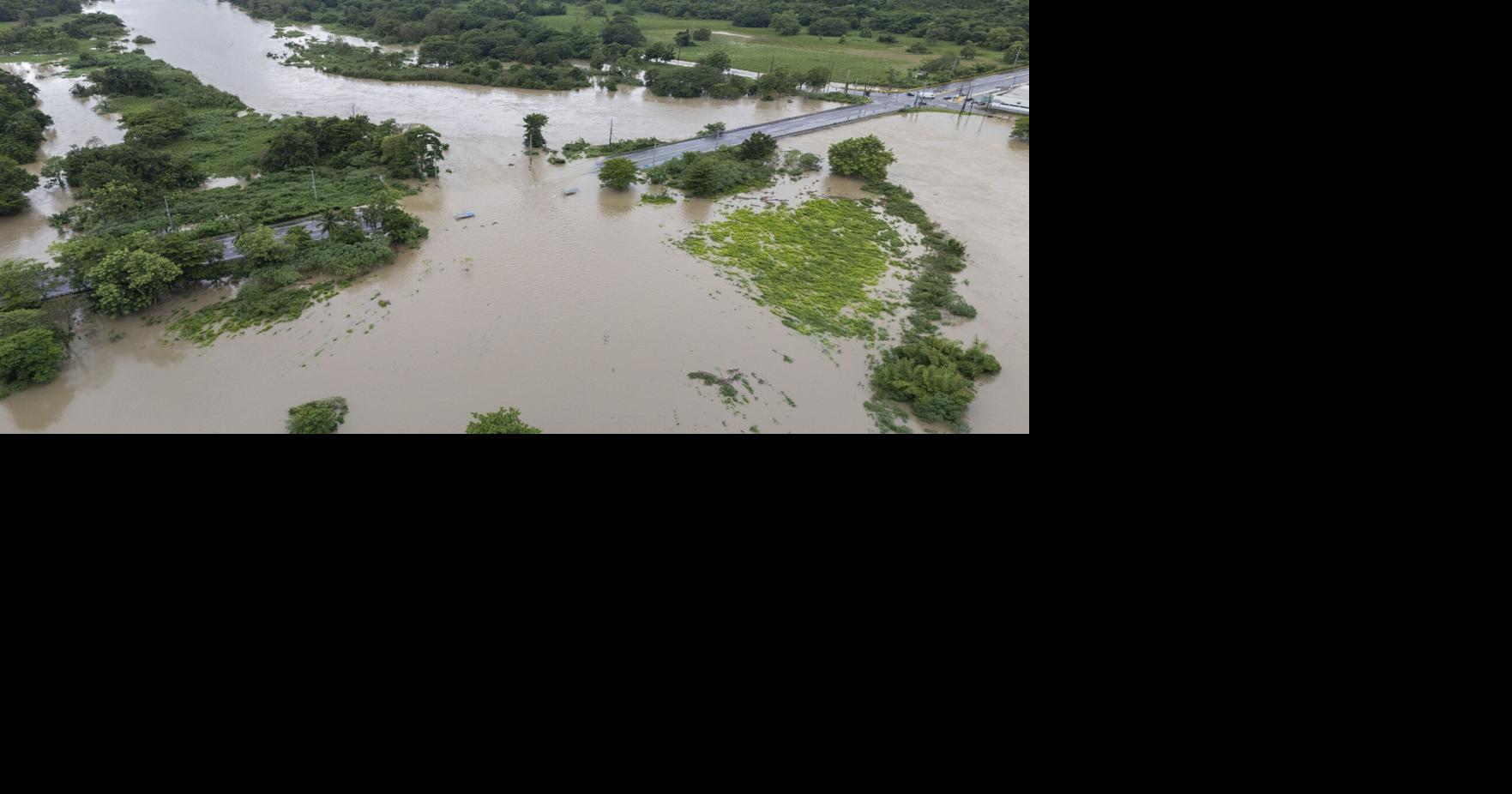 Hurricane Ernesto aims for Bermuda after leaving many in Puerto Rico ...
