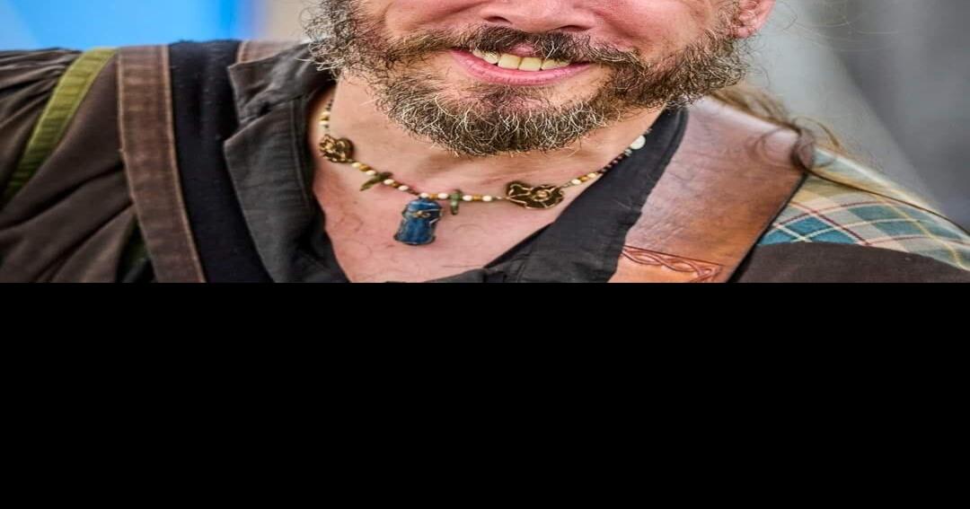 Johnny Strum will perform at Paint the Village Purple | Arts ...