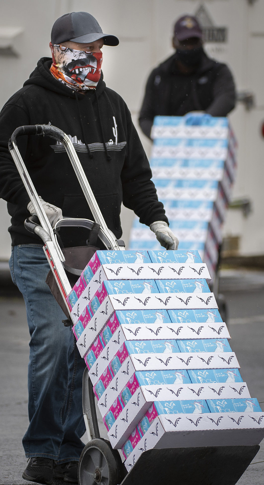 Hundreds of meals handed out to thank frontline COVID-19 workers in ...