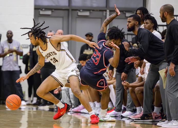 Photos: Class 4A West Region Final / Frederick-Thomas Johnson ...