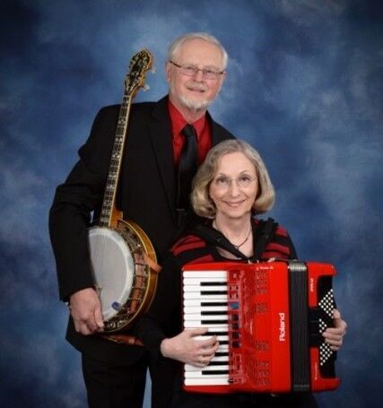 Caroling and crafts in Middletown | Arts & entertainment ...