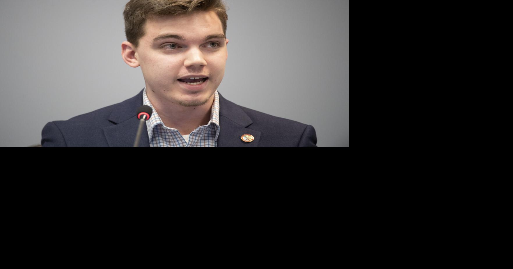 Unhappy with amendments, Carter withdraws backyard chicken bill | Pets ...