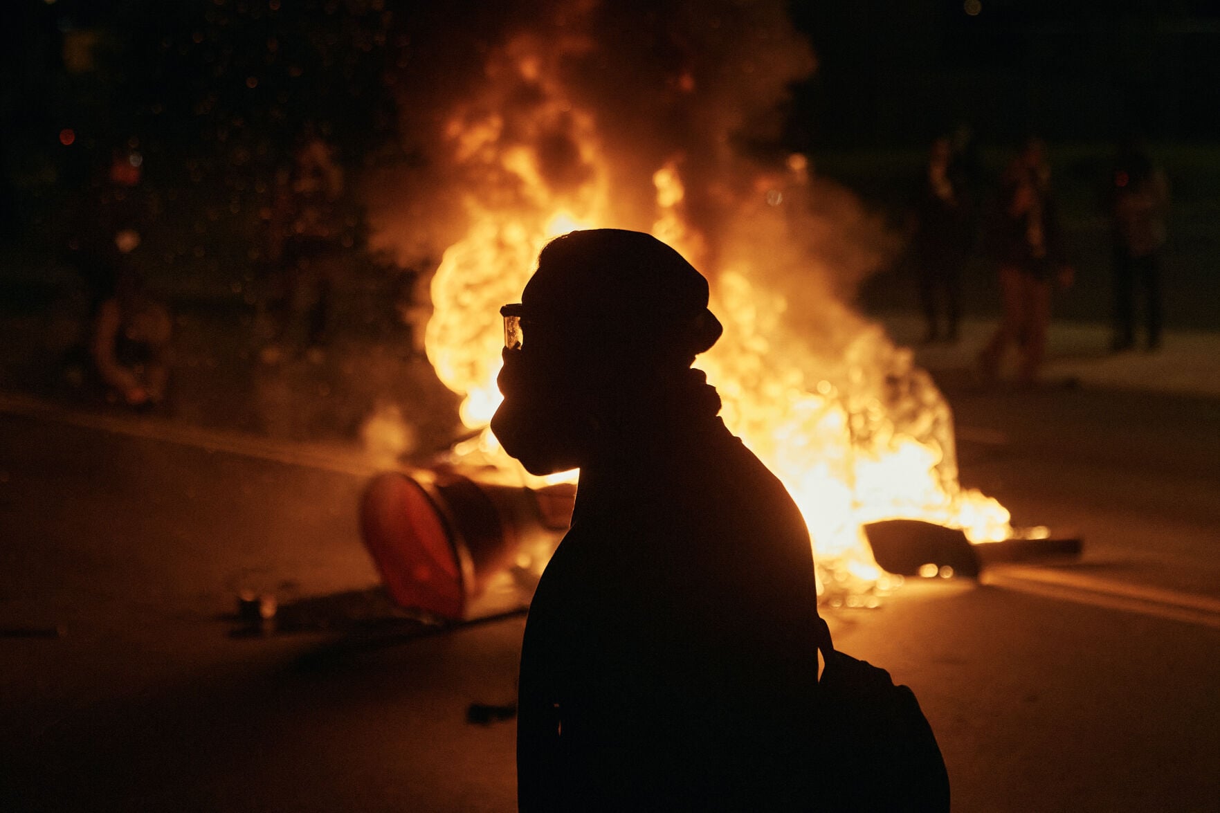 Newark curfew imposed after detention center clashes | Ap ...