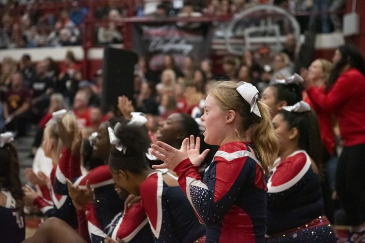 Photos: Frederick County Varsity Teams Compete in a Cheer Competition ...