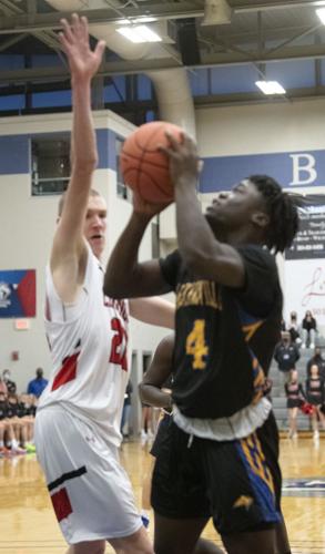 Continuing a trend, Lancers' defense stands out in CMC title-winning ...