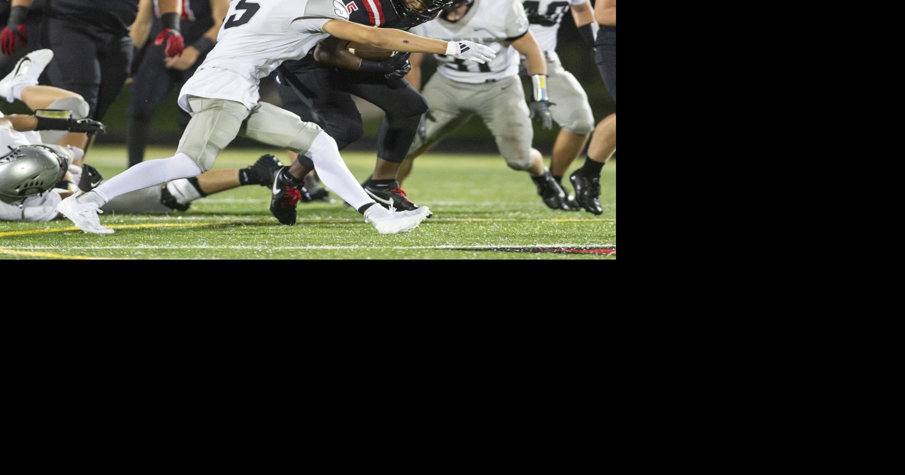 Linganore football can’t help but expand impactful Short’s role on ...