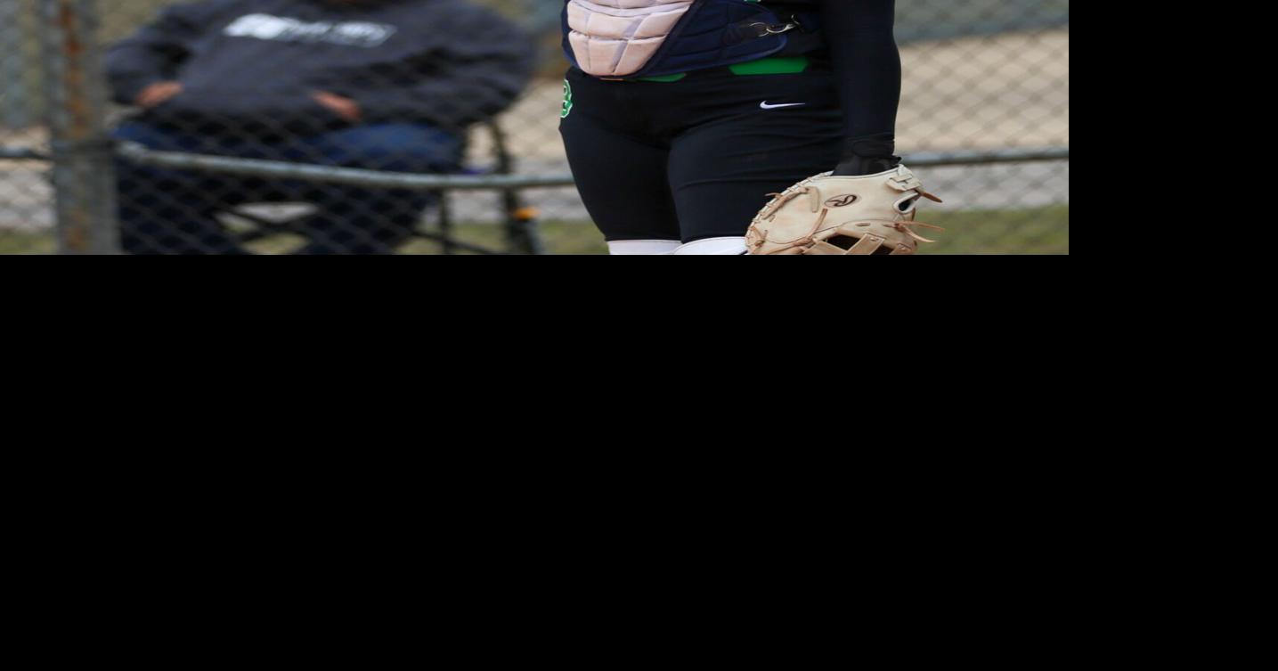 Royer commits to Loggers softball for next step in playing career ...