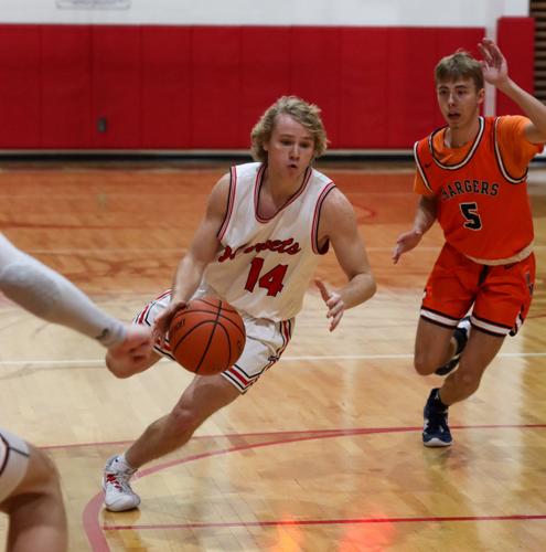 Rossville falls to North Montgomery in the opening round of IKC ...