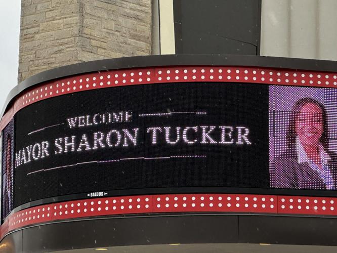 April 23 - Sharon Tucker sworn in as new mayor of the City of Fort ...