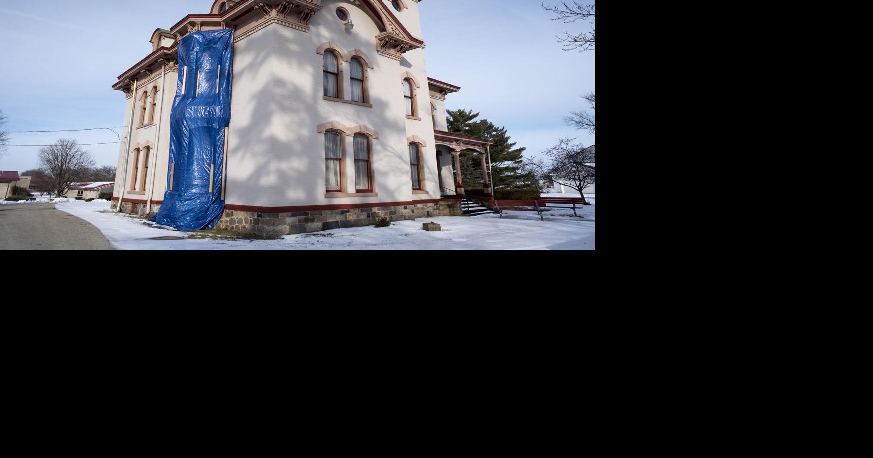 Howe Mansion gets help to weather another Indiana winter | Fwbusiness ...