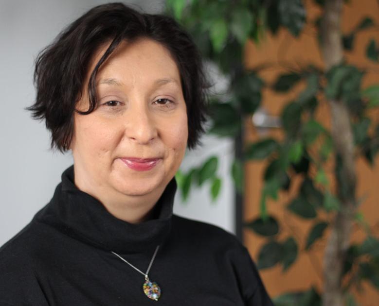 Veteran Fort Wayne journalist Lisa E. Long named editor | Fwbusiness ...