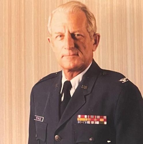 Colonel Donald E. Reynolds | Obituaries | The Daily News