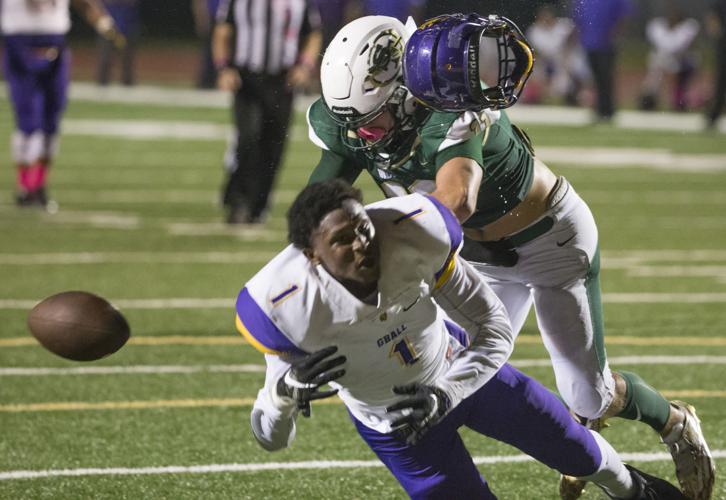 Photos: Santa Fe vs Ball High Football | In Focus | The Daily News