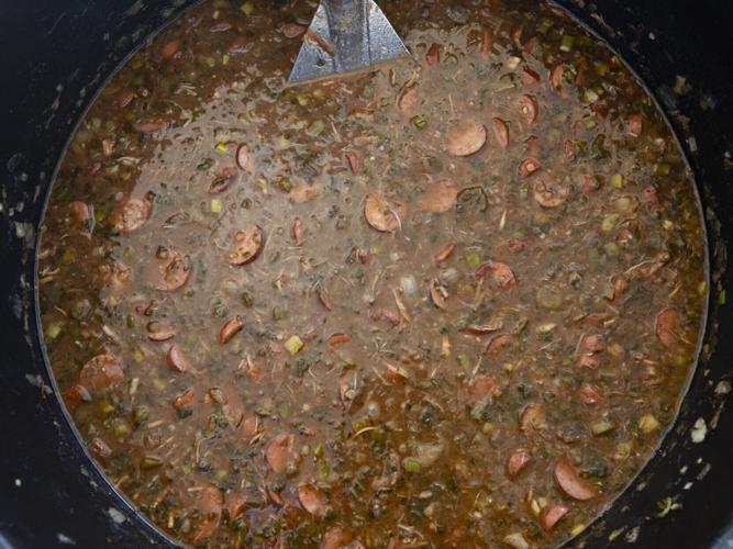 Gumbo cookers battle for a cause | Local News | The Daily News