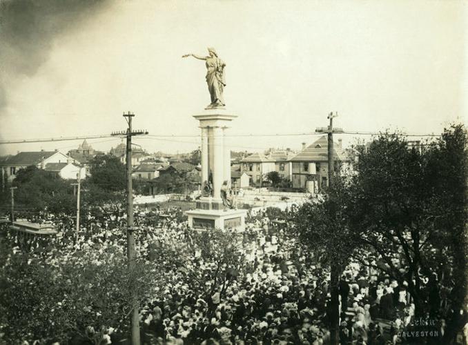 Texas Heroes Monument is 115 | Lifestyle | The Daily News