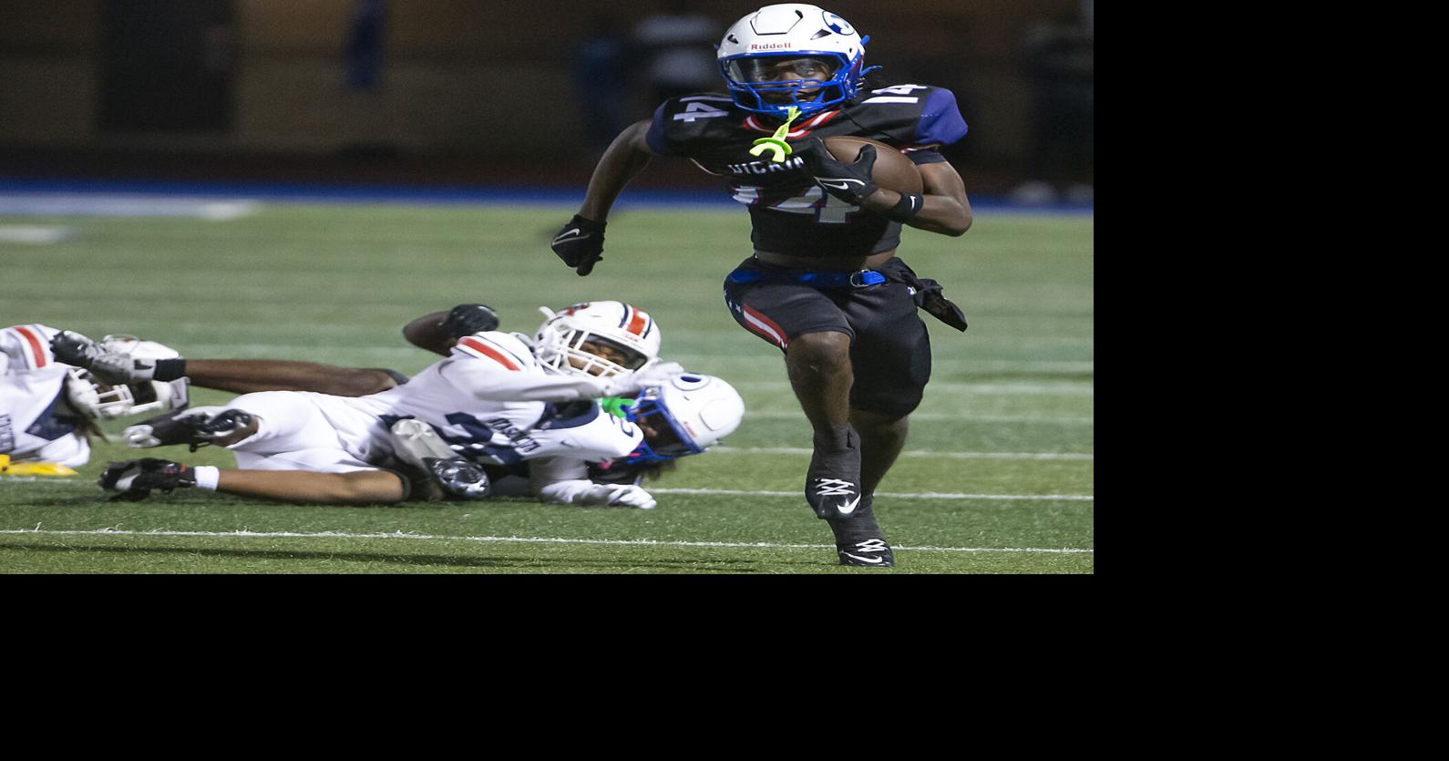 Area round football preview: Matchups present a variety of challenges ...