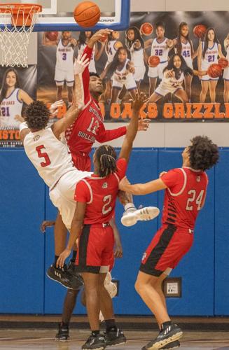Hitchcock gets by Diboll in physical area-round playoff test | High ...
