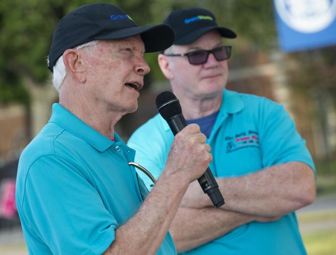 Runners pound the pavement for literacy in first Texas City Press Run ...